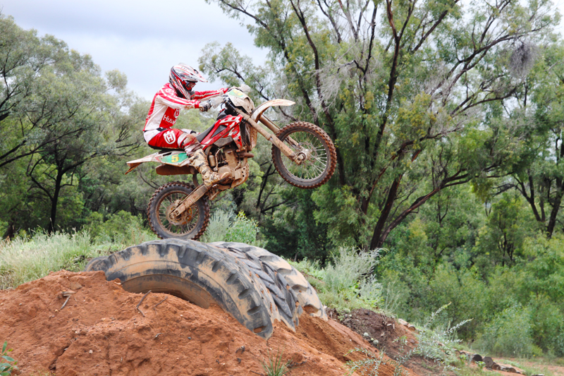 Trail Riding Tip: Extreme Sections - Tyres | Dirt Action Trail Riding Tip: Extreme Sections - Tyres | Dirt Action