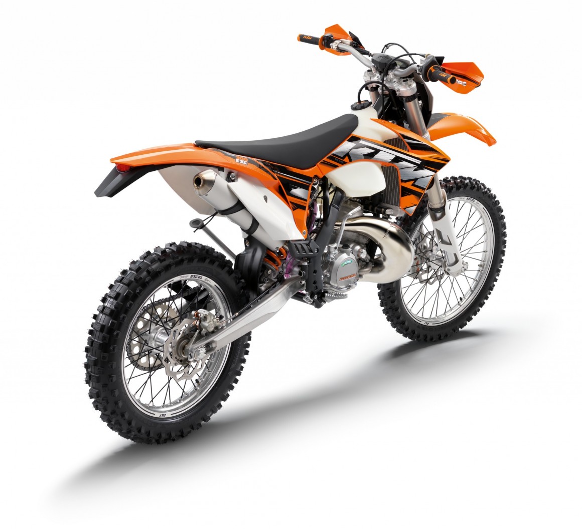 KTM 200EXC | Dirt Action