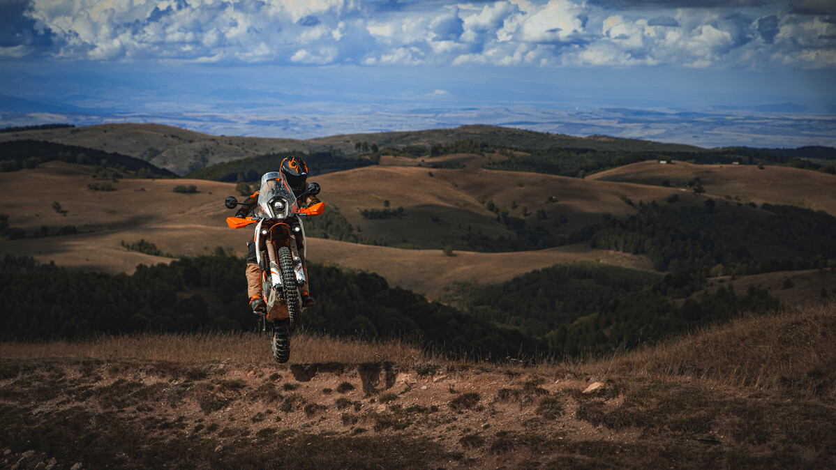 THE 2025 KTM 390 ADVENTURE RANGE | Dirt Action