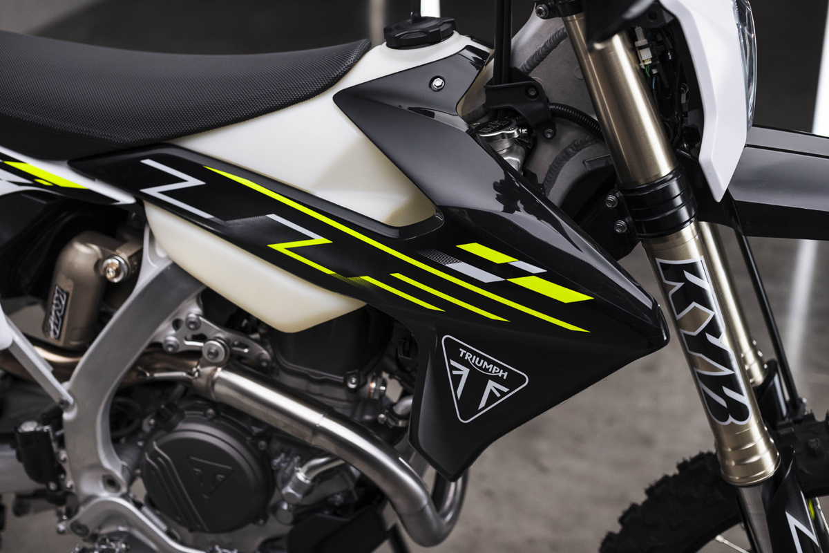 Triumph Unveils the 2026 TF 250-E and TF 450-E Enduro Models | Dirt Action