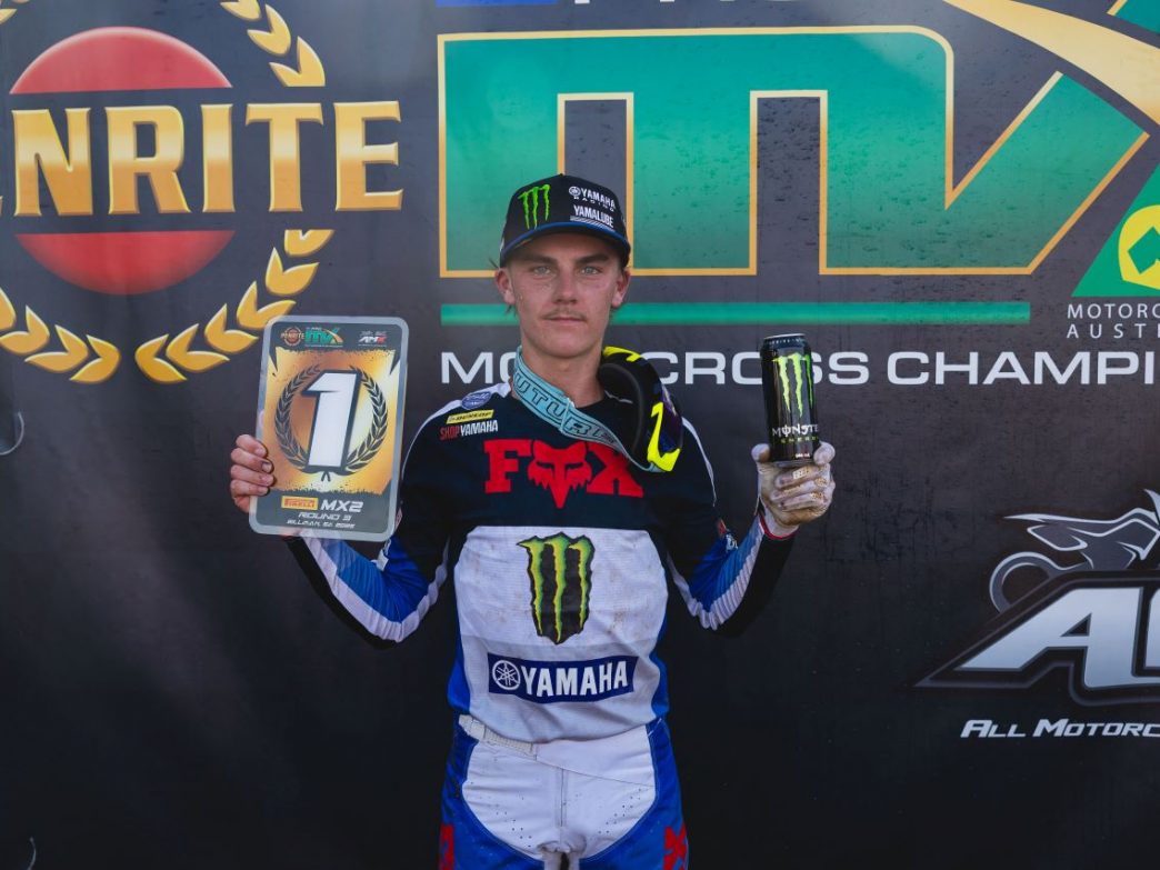 INSIDE THE YAMAHA YZ300X TWO-STROKE | Dirt Action