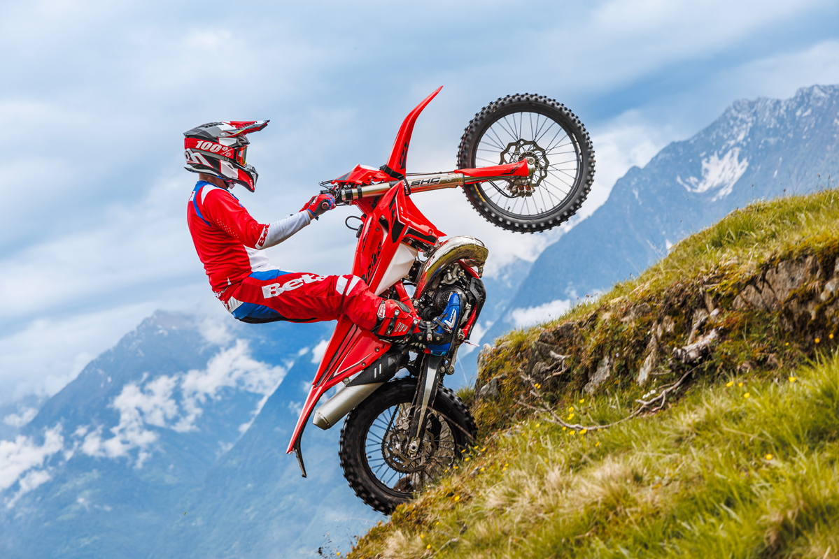2026 BETA RR X-PRO RANGE: FIRST LOOK | Dirt Action