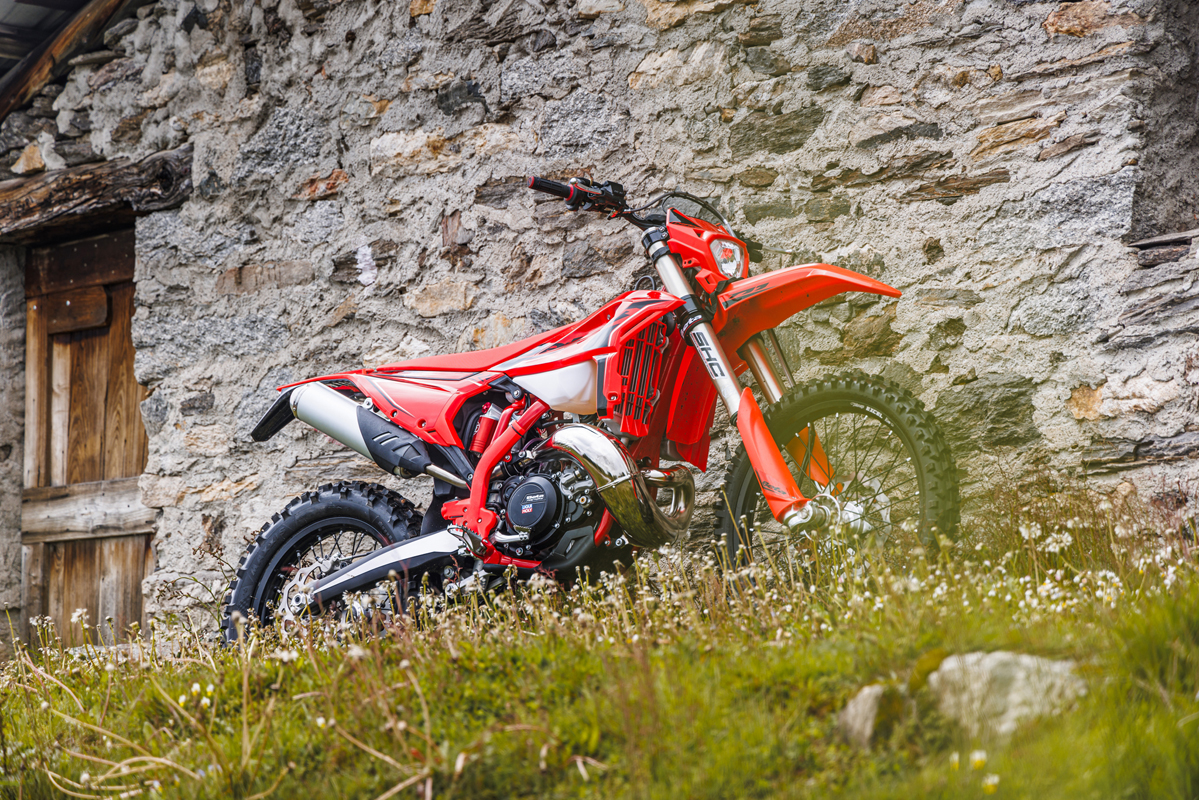 2026 BETA RR X-PRO RANGE: FIRST LOOK | Dirt Action