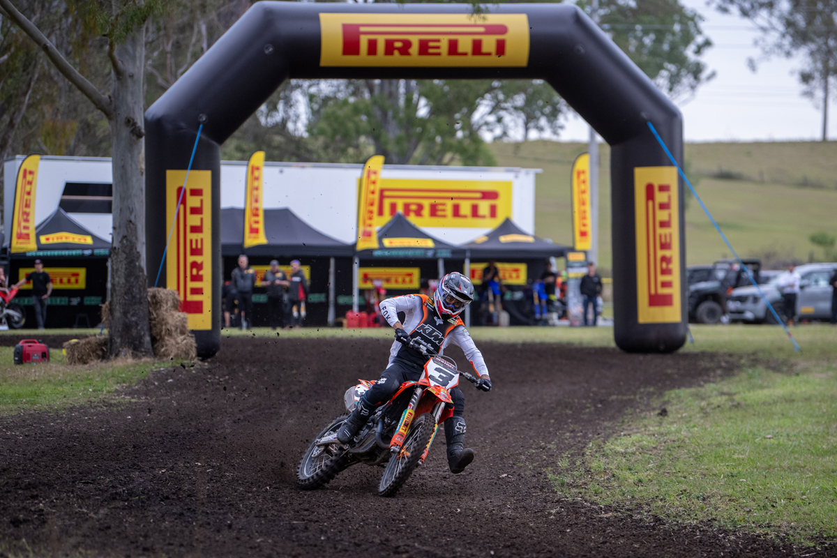 Pirelli Unveils SCORPION MX32 Mid Soft Tyre in Australia | Dirt Action