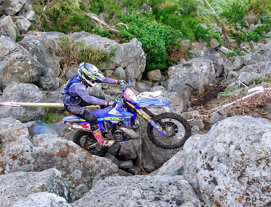 2026 BETA RR X-PRO RANGE: FIRST LOOK | Dirt Action